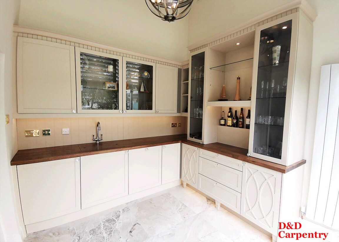 Bespoke Kitchenette with a Drinking Bar - Bespoke Kitchens Ireland ...