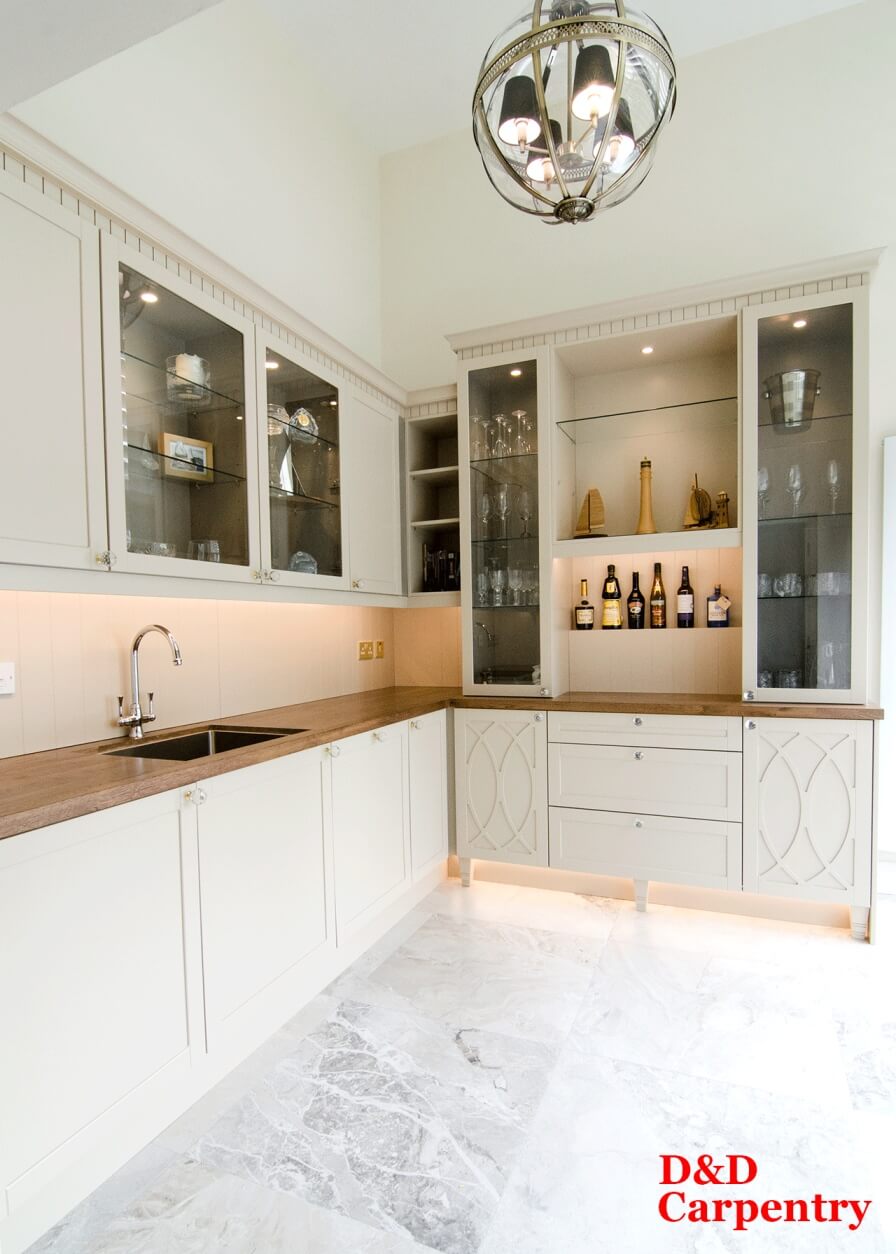 Bespoke Kitchenette with a Drinking Bar - Bespoke Kitchens Ireland ...